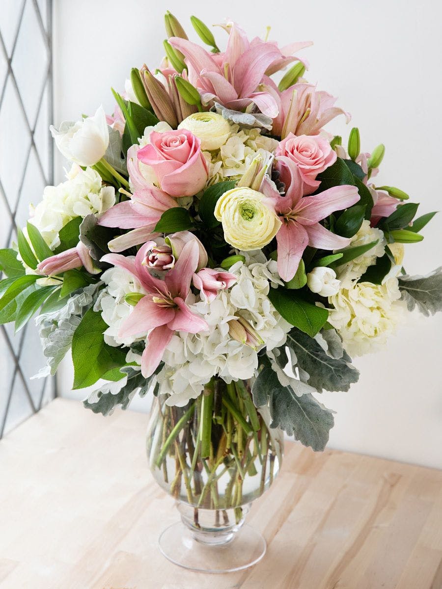 Glamorous | Kansas City (MO) Same-Day Flower Delivery | Toblers Flowers